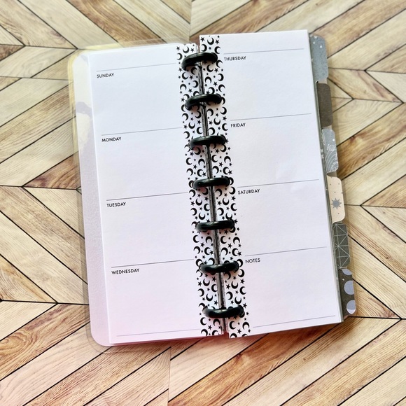 Hand Crafted | Office | Happy Planner Skinny Mini Undated Monthly ...